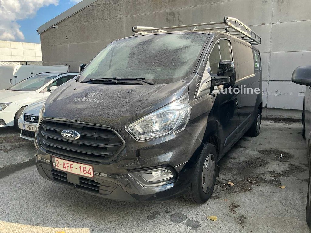 Prodaje se minibus furgon na aukciji