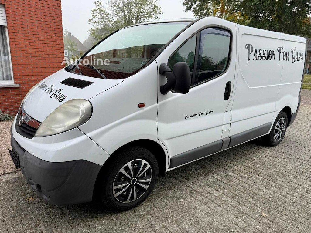 Prodaje se Opel Vivaro minibus furgon na aukciji