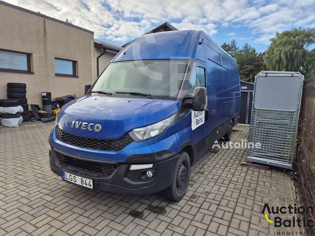 Prodaje se IVECO 35S17 minibus furgon na aukciji