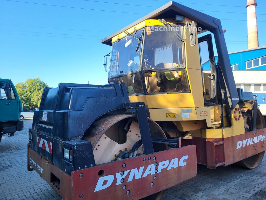 Prodaje se Dynapac CC501 valjak za asfalt na aukciji