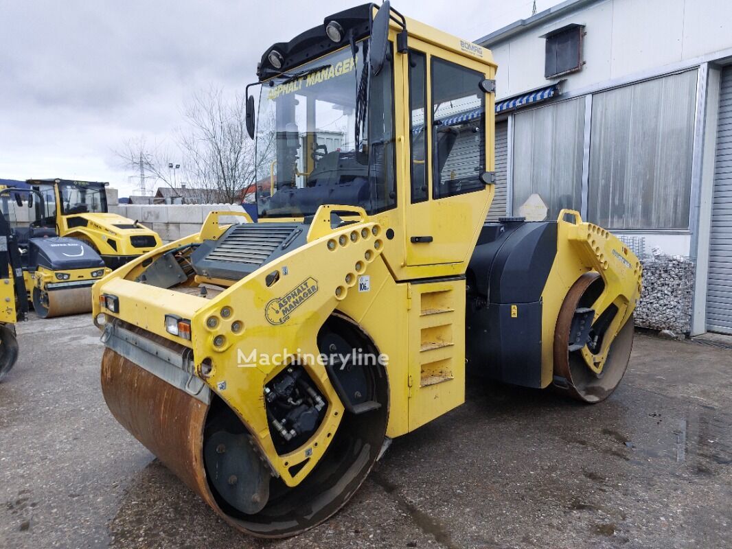 BOMAG BW 151 AD-4 AM Tier 3 valjak za asfalt