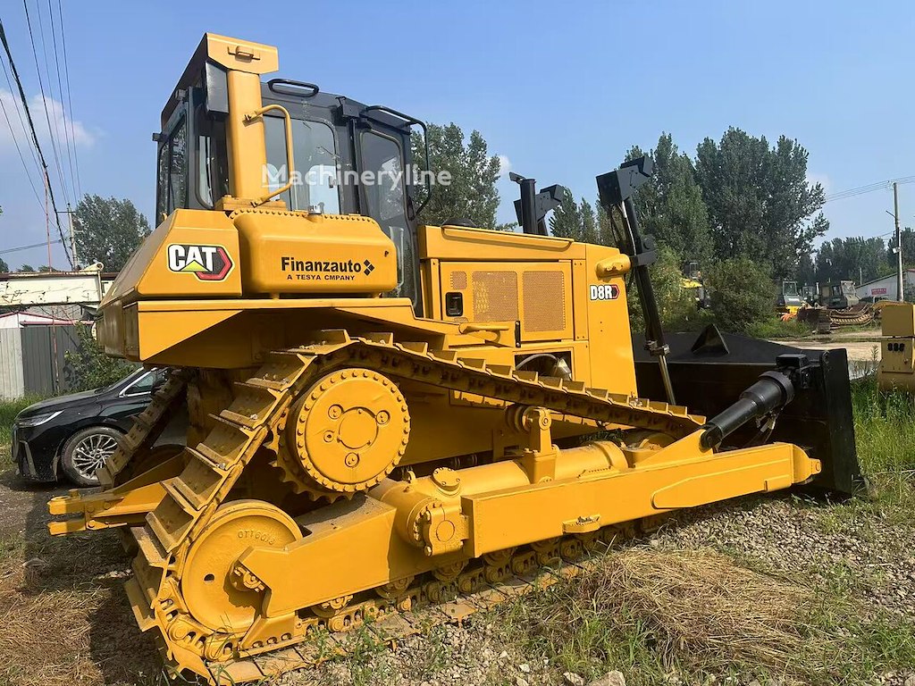 Caterpillar D8R buldožer