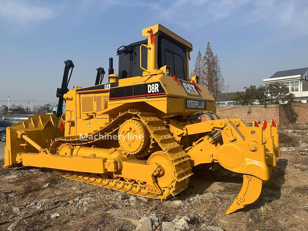 Caterpillar D8R buldožer