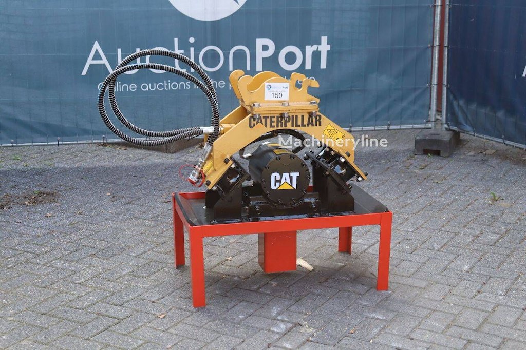 Prodaje se Caterpillar vibro ploču na aukciji