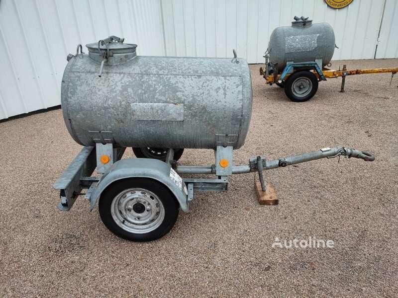 YSM 500 LITRES A EAU prikolica cisterna za vodu