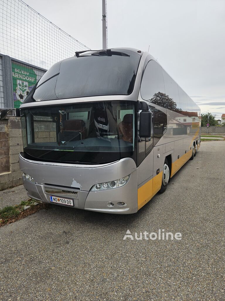Neoplan Cityliner turistički autobus