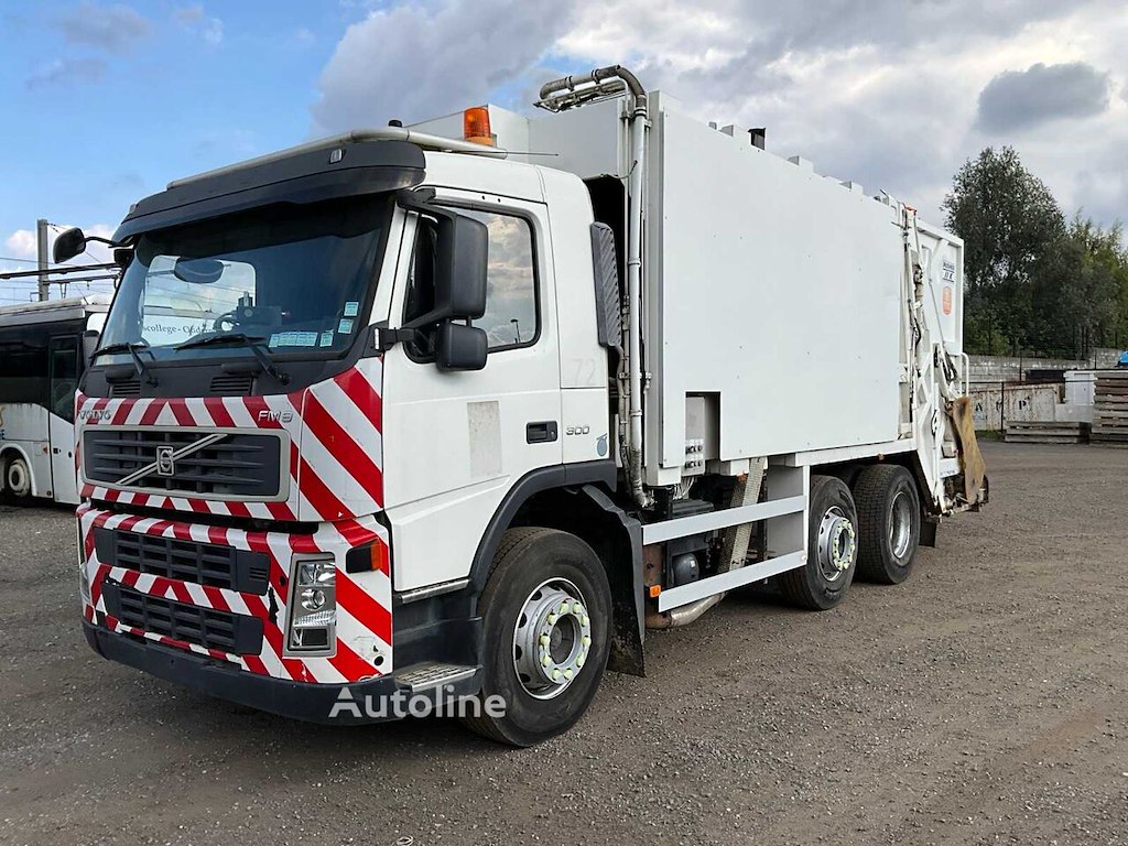 Prodaje se Volvo FM9 kamion za smeće na aukciji