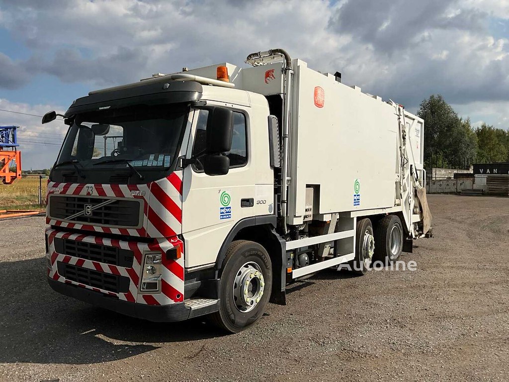 Prodaje se Volvo FM9 kamion za smeće na aukciji