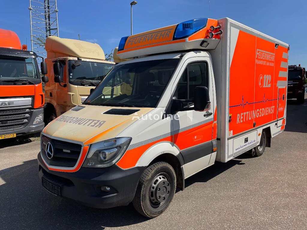 Mercedes-Benz Sprinter 519 cdi rettungswagen Komplet with Styker 6 cilinder ! vozilo hitne pomoći