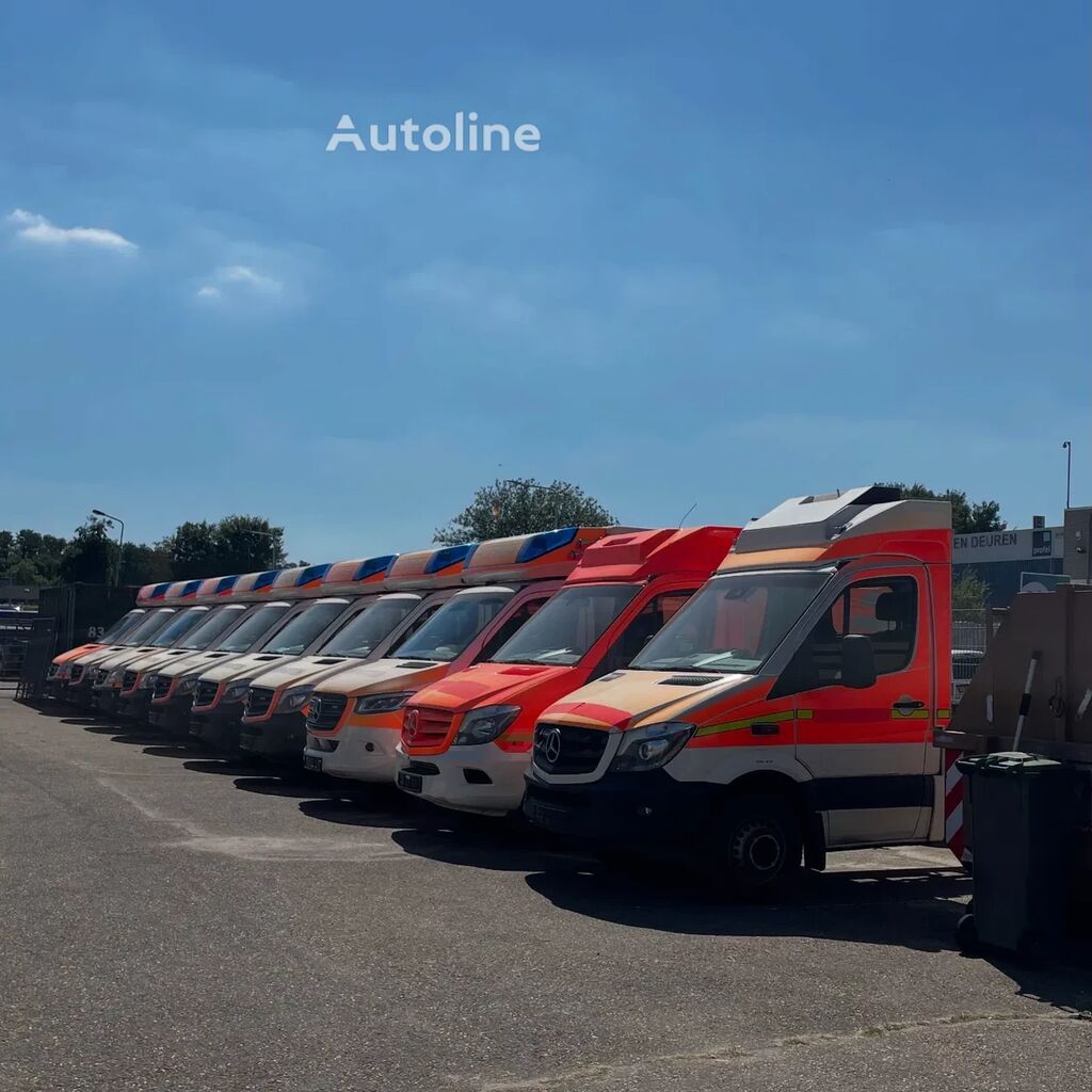 Mercedes-Benz Sprinter 519 Ambulance of chassie , 6 cilinder vozilo hitne pomoći