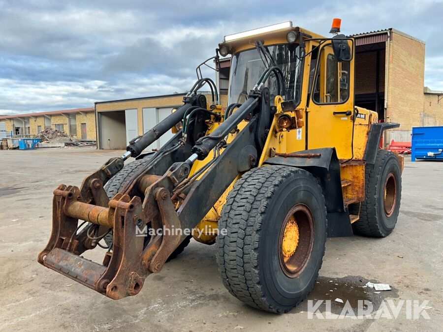 Prodaje se Volvo L90 prednji utovarivač na aukciji