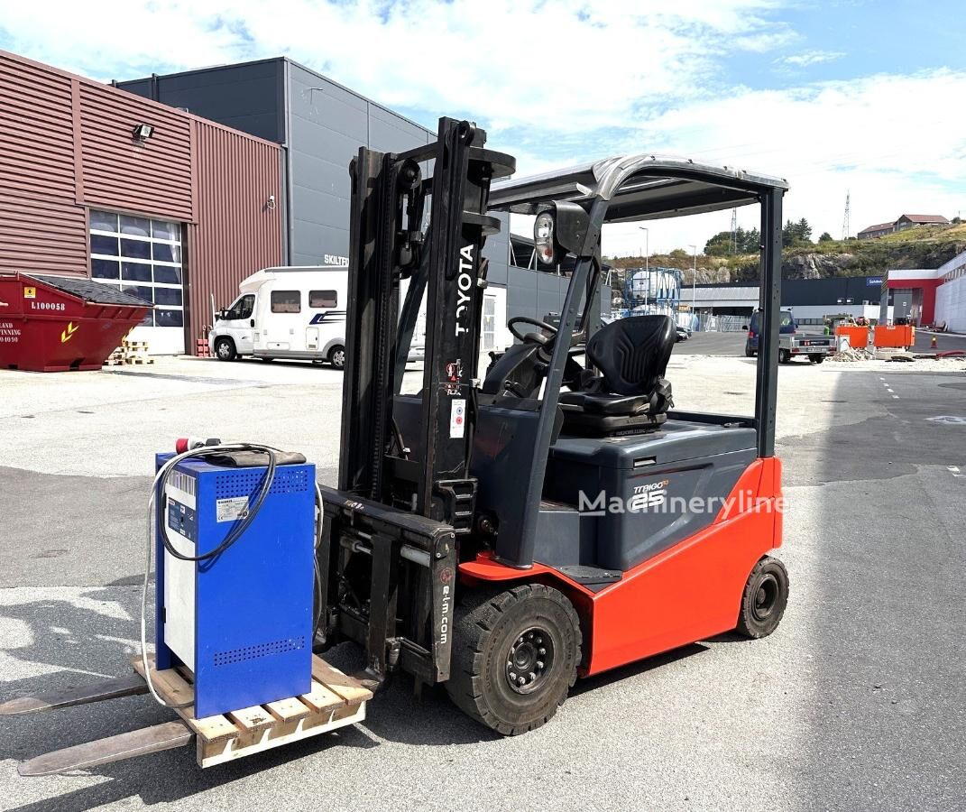 Prodaje se Toyota 8FBMKT25 električni viljuškar na aukciji