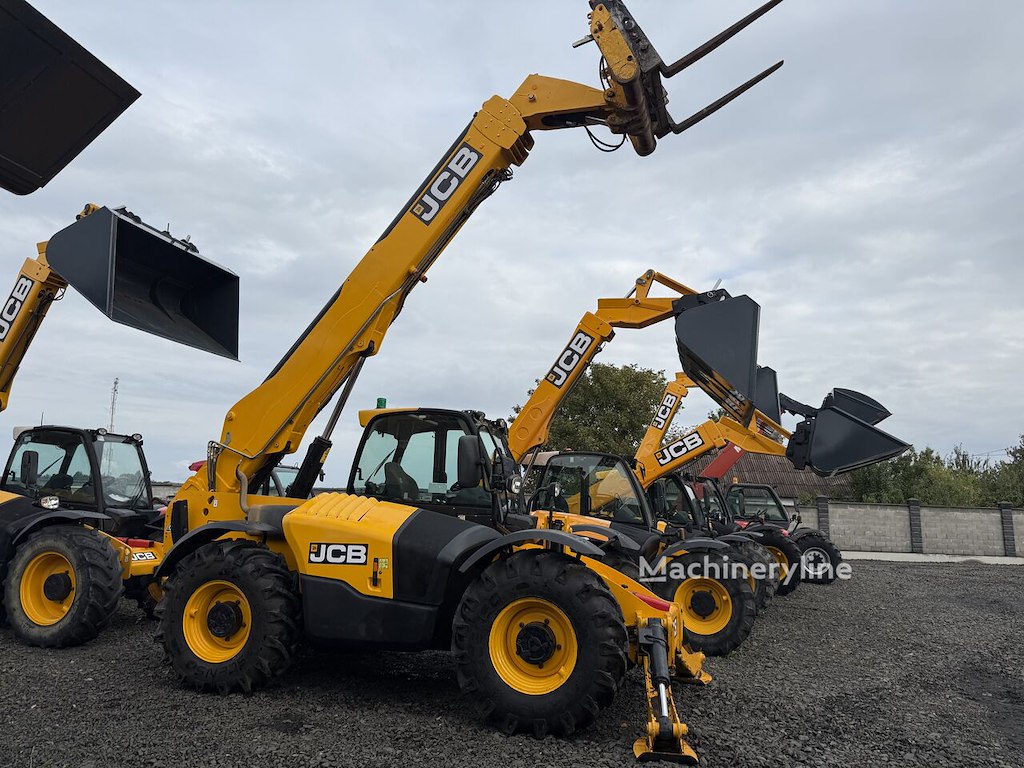 JCB 540-140 teleskopski utovarivač