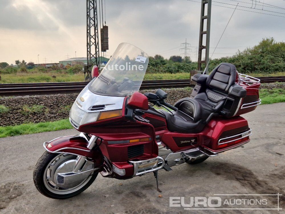 Prodaje se Honda GOLDWING motocikl na aukciji
