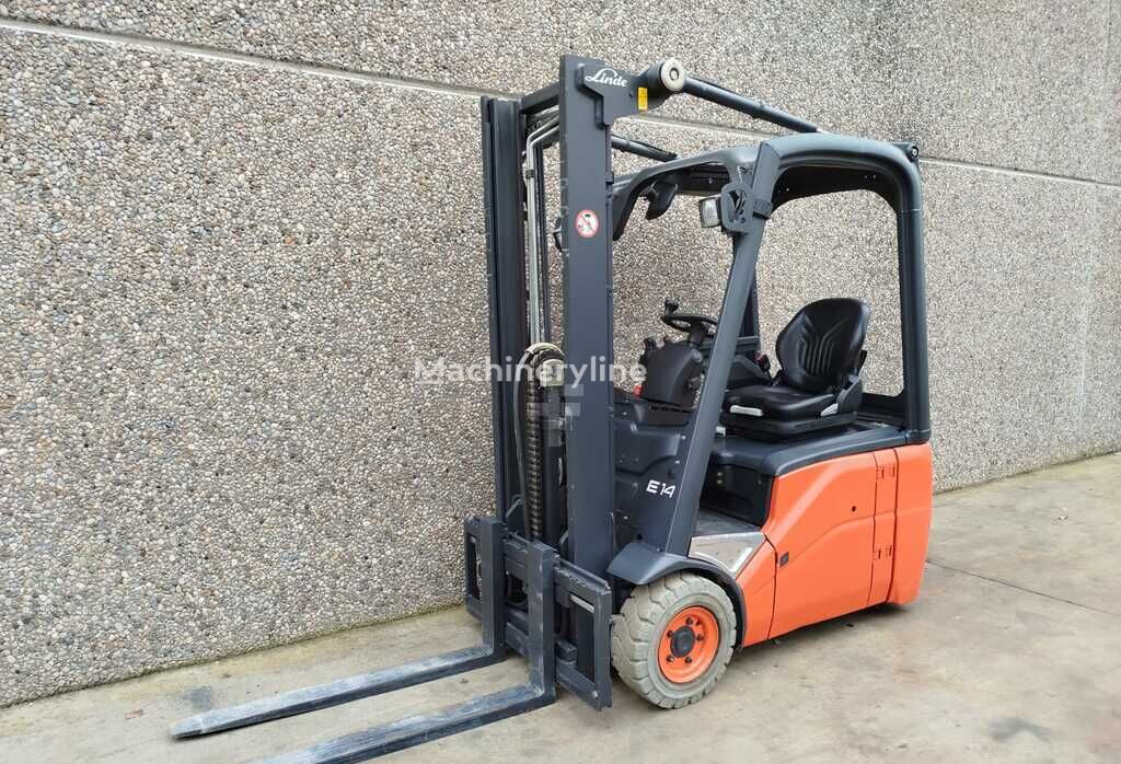 Linde E14 viljuškar na tri točka