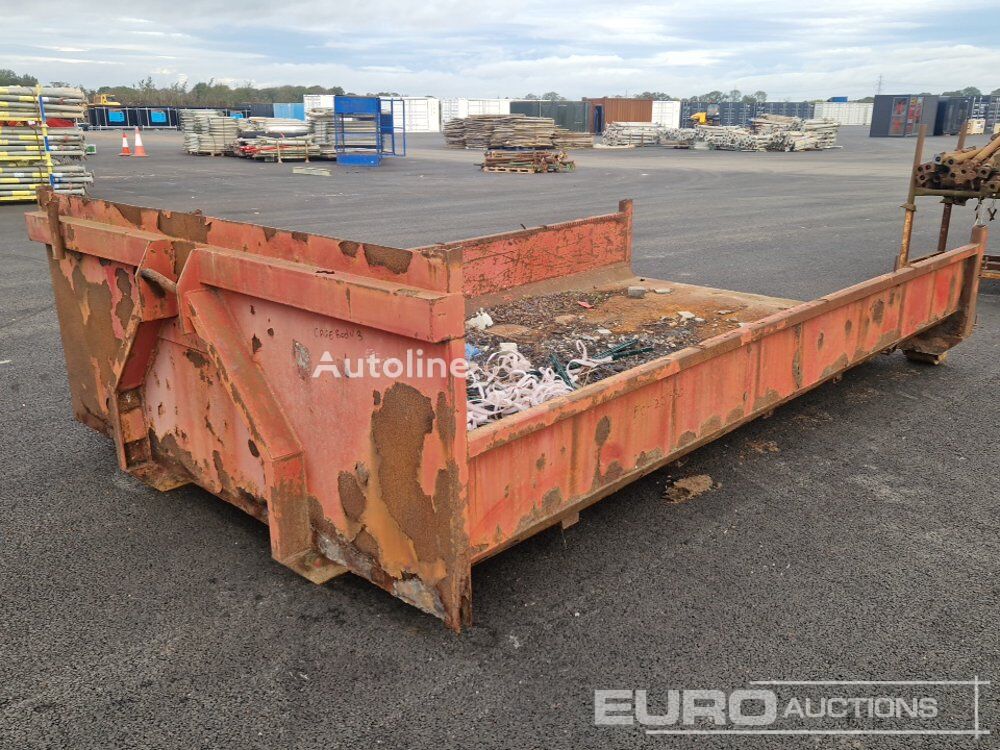Prodaje se RORO Body to suit 7.5 ton Hook Loader Lorry rol kiper sistem na aukciji