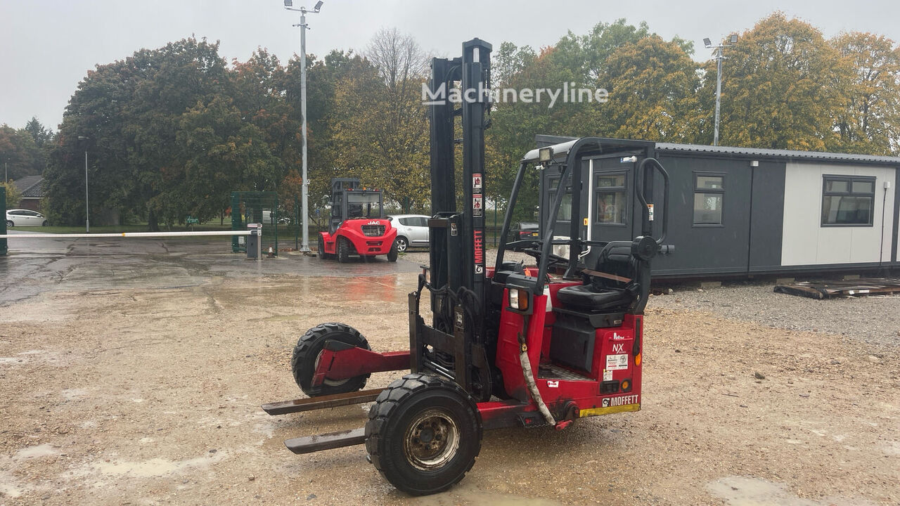 Moffett M4 20.3 prenosni viljuškar