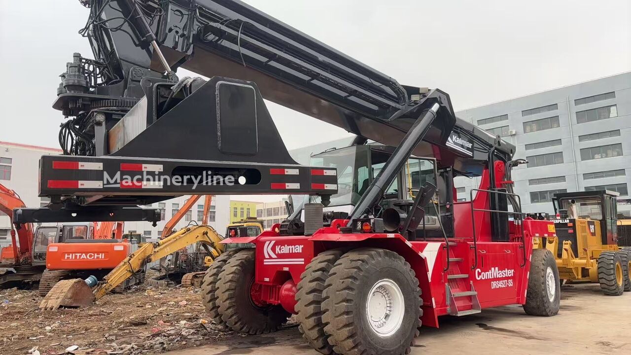 Kalmar DRS4527 dalekosežni slagač