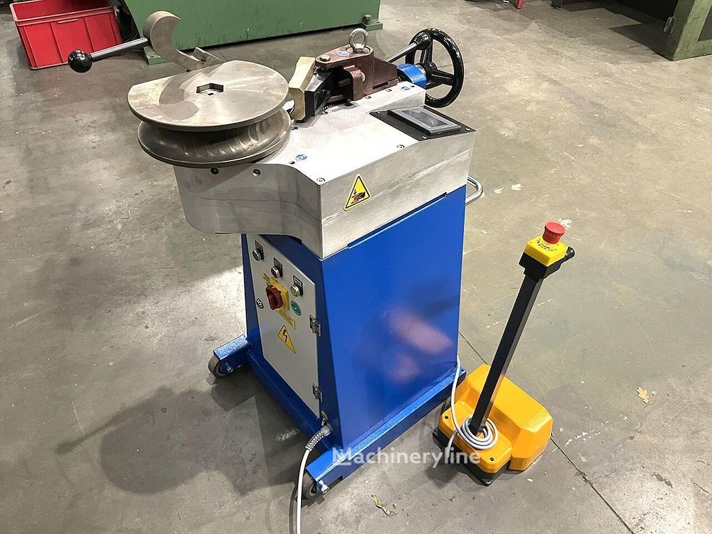 Arlo SPB60 CNC mašina za savijanje cevi