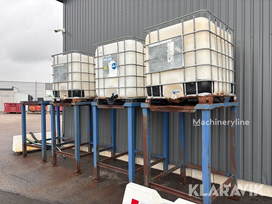 Prodaje se Ställning till IBC-Tank 4st hidraulični čekić na aukciji