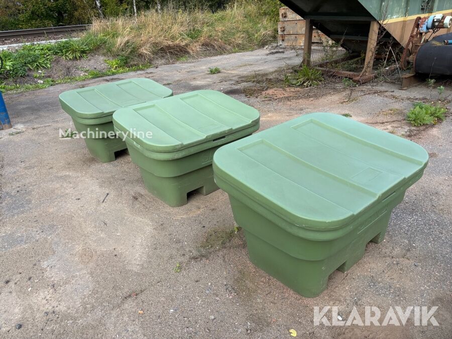 Prodaje se Sandlådor Västia Plastindustri 3 st hidraulični čekić na aukciji