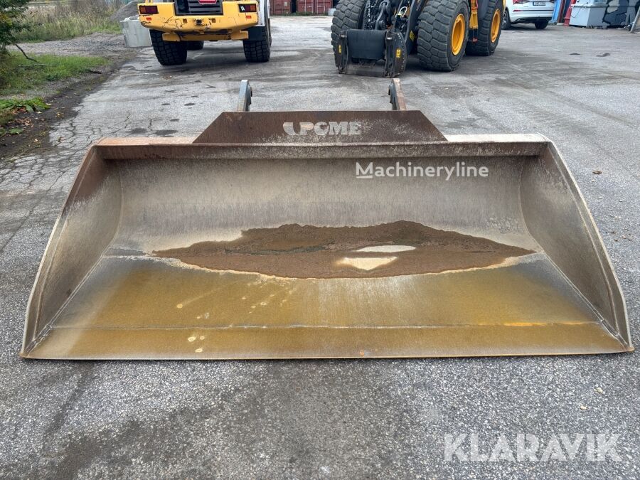 Prodaje se Pome 2900mm Stora BM kašiku za prednje utovarivač na aukciji