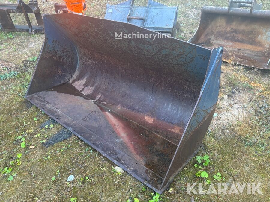 Prodaje se Lättmaterialskopa L30 kašiku za prednje utovarivač na aukciji
