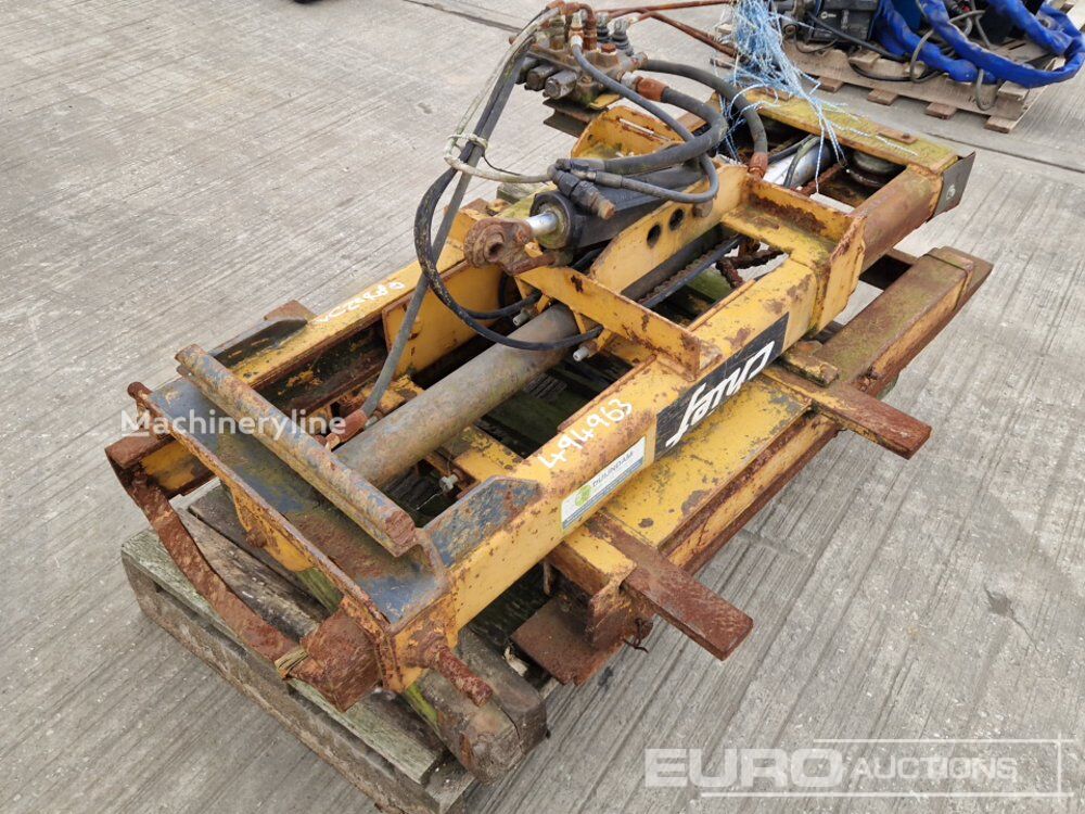 Prodaje se Chief 2 Stage Mast, Side Shift, Forks kašiku za prednje utovarivač na aukciji