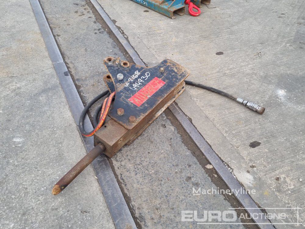 Prodaje se Hydraulic Breaker 25mm Pin to suit Excavator kašiku za prednje utovarivač na aukciji