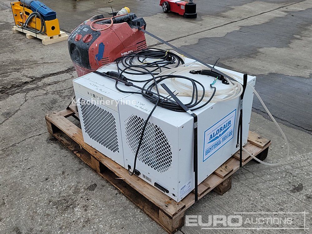 Prodaje se Hilti VC40-UM odvlaživač na aukciji