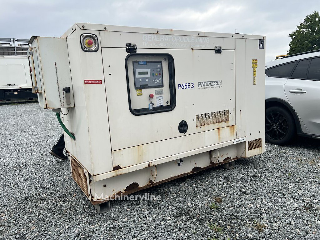FG Wilson Perkins Stromaggregat 65 KVA Stromerzeuger Generator Notstrom diesel generator