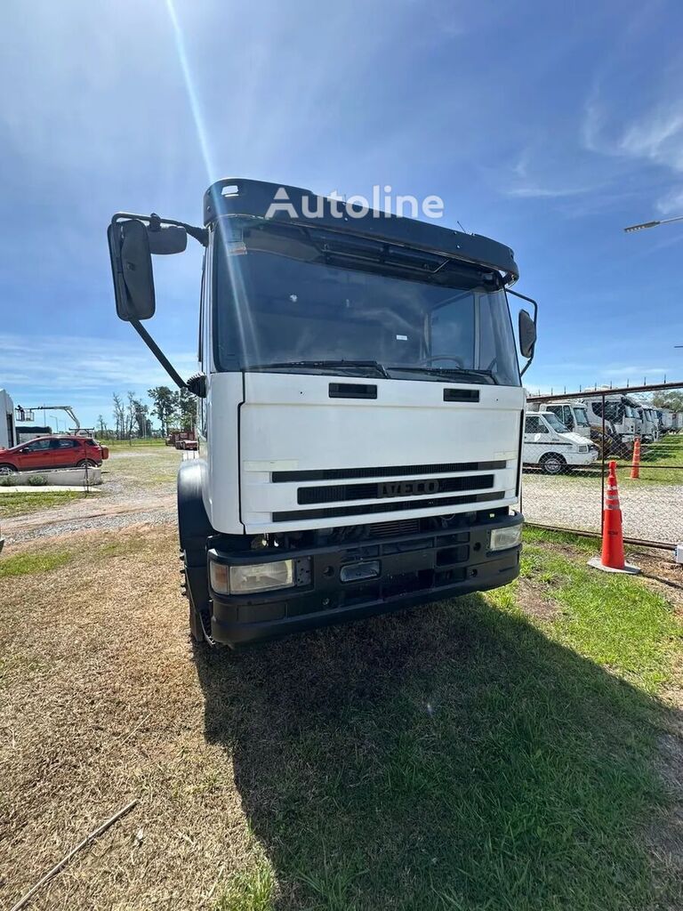 IVECO Tector 170E22T tegljač