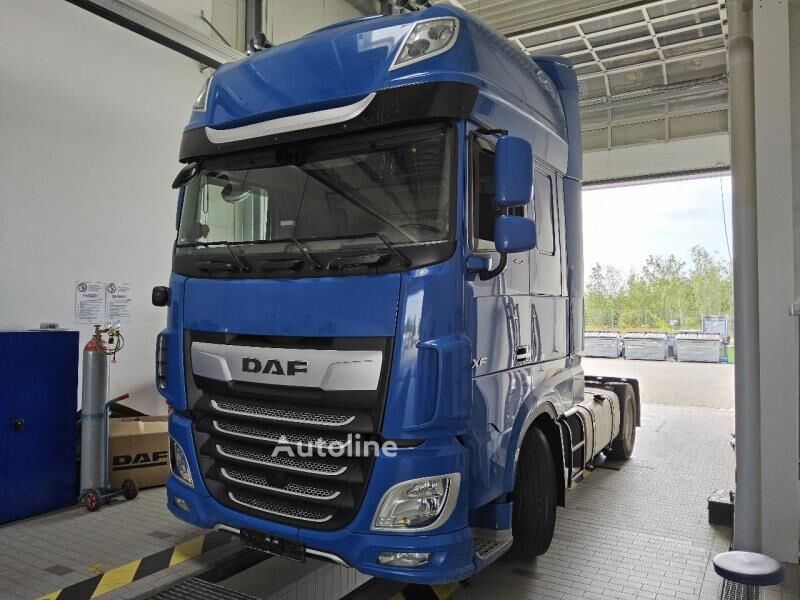 DAF XF 480 FT LOW DECK 4X2 tegljač