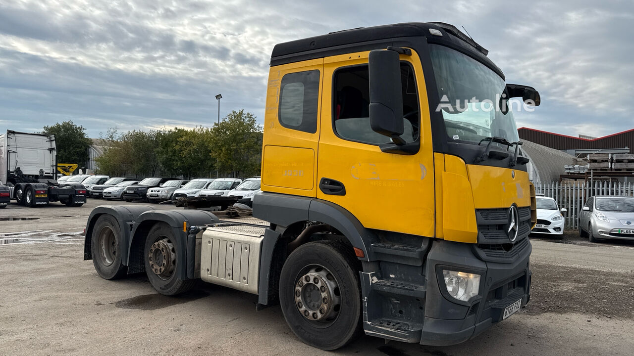 Mercedes-Benz ACTROS tegljač