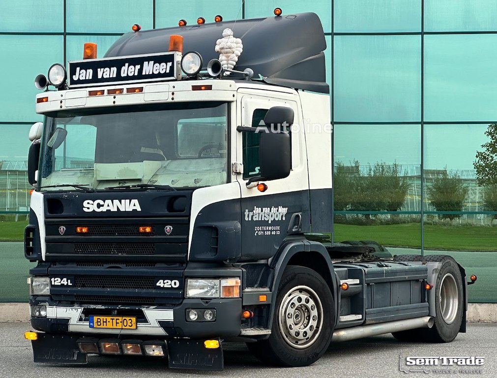 Scania P94-310 tegljač