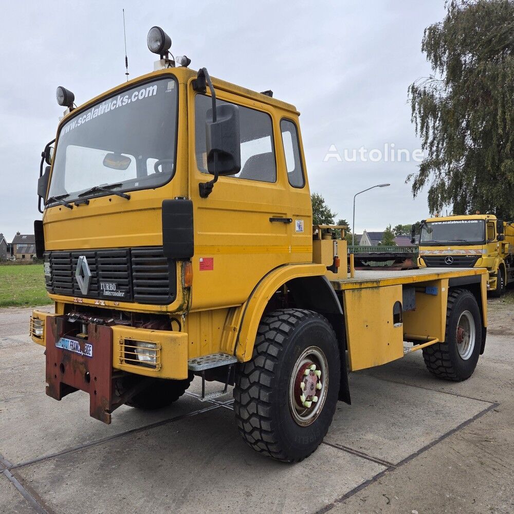 Renault M170 4x4 TRACTOR UNIT FULL SPRING SUSPENSION VERY LOW MILEAGE tegljač