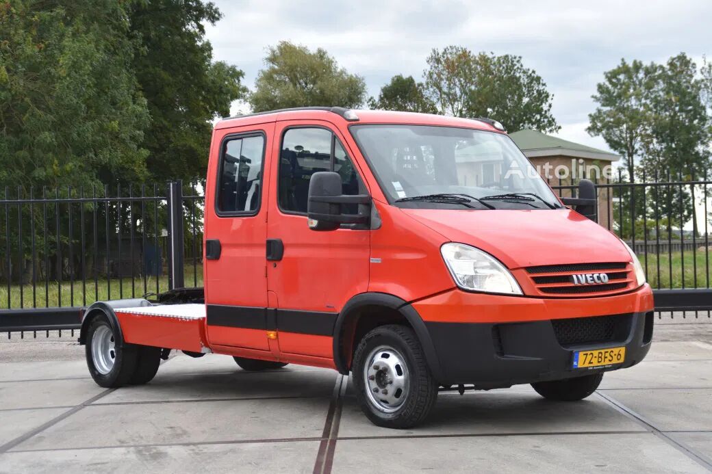 IVECO 40C18 - MANUAL - EURO 4 - 341 TKM - RADIO - BACKSEAT - 4 DOORS - tegljač