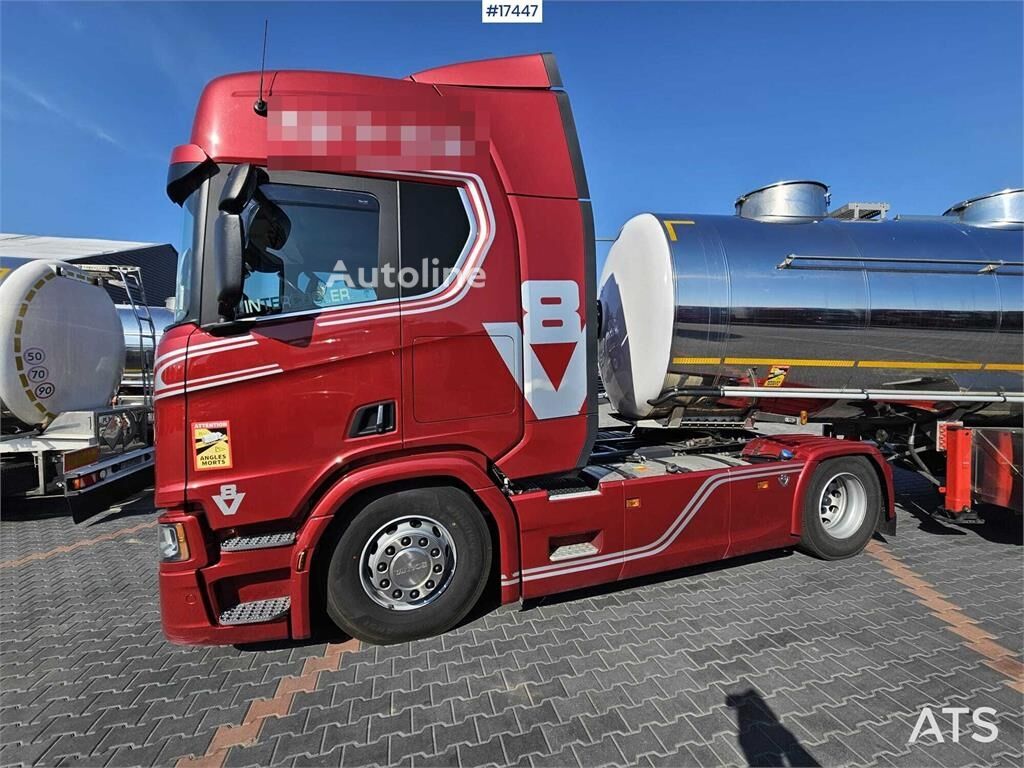 Scania R530 V8 tegljač