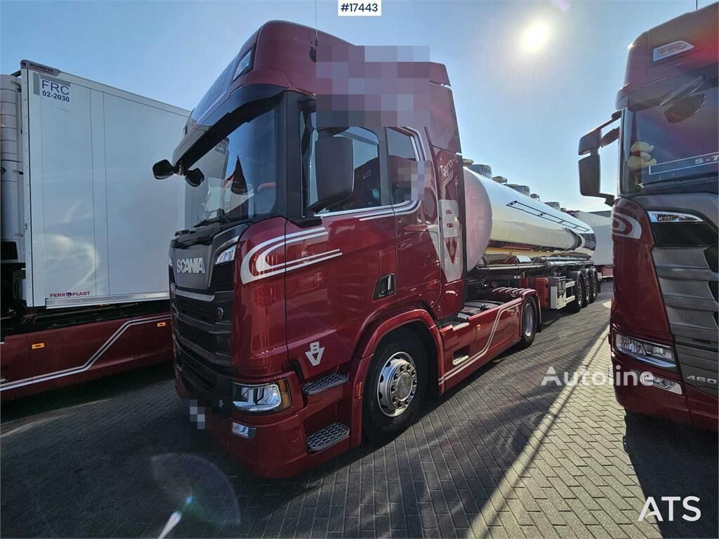 Scania R530 V8 tegljač
