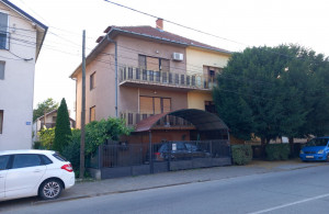 Prodajem kucu u Batajnici