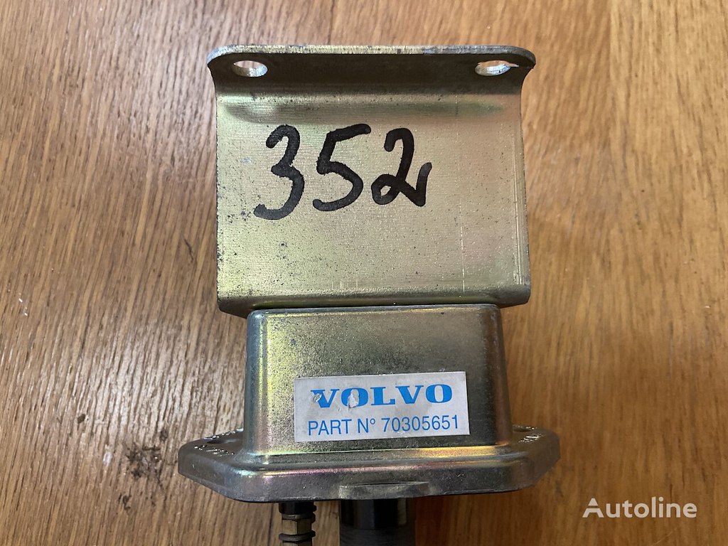 Battery Main Switch 70305651 drugi rezervni deo za elektriku za Volvo autobusa