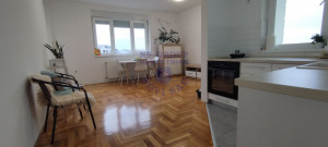 Prodajem Stan-Apartman, Bulevar Patrijarha Pavla