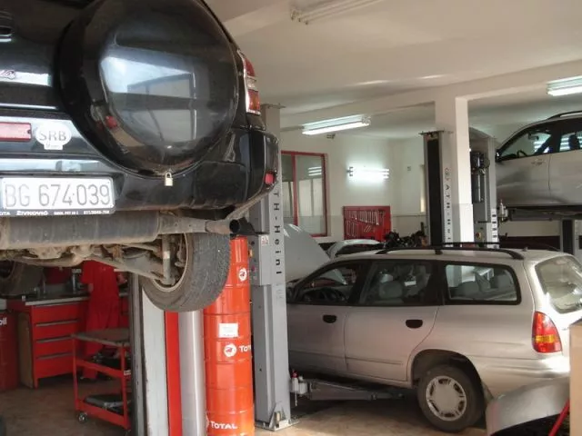 VELIKI SERVIS - TOYOTA YARIS VERSO