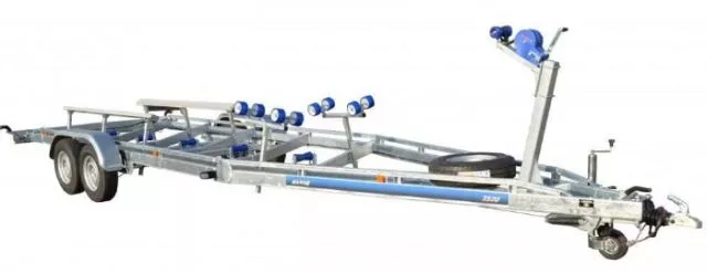 AUTO PRIKOLICA ZA CAMAC – MARINE 3500KG, SA ROLERIMA