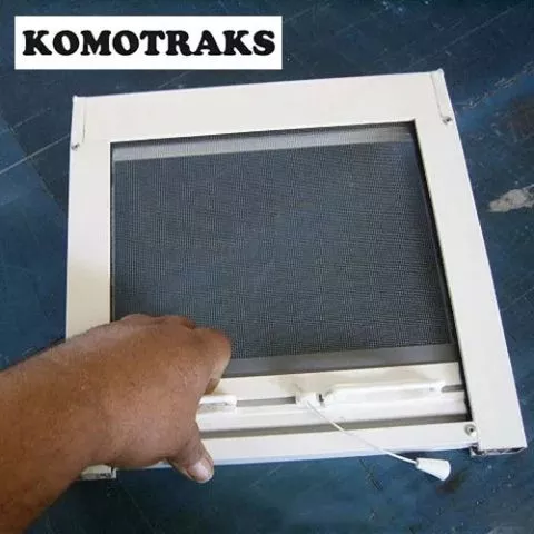 MINI ROLO KOMARNIK