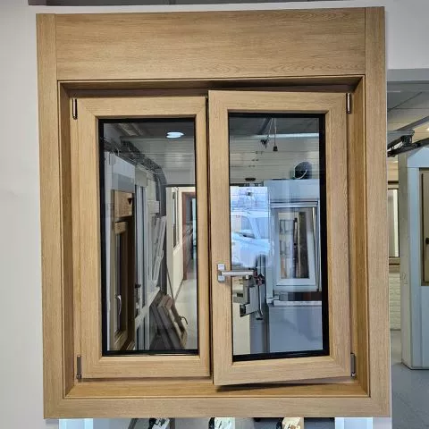 DRVO ALUMINIJUM DVOKRILNI PROZOR 160CM X 120CM