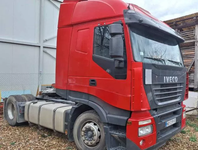 Prodajem kamion Iveco Stralis 2006. god