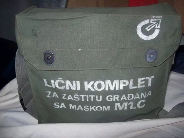 LIČNI KOMPLET ZA ZAŠTITU GRAĐANA SA MASKOM M1.C I TORBOM