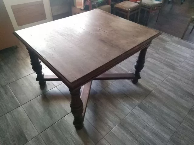 STILSKI STO NA RAZVLAČENJE - PUNO DRVO - 118/205 X 100 X 76