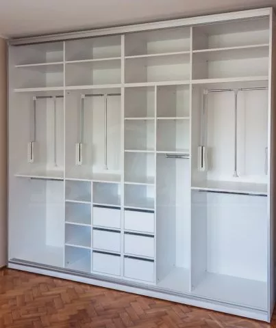 KLIZNI PLAKAR 02